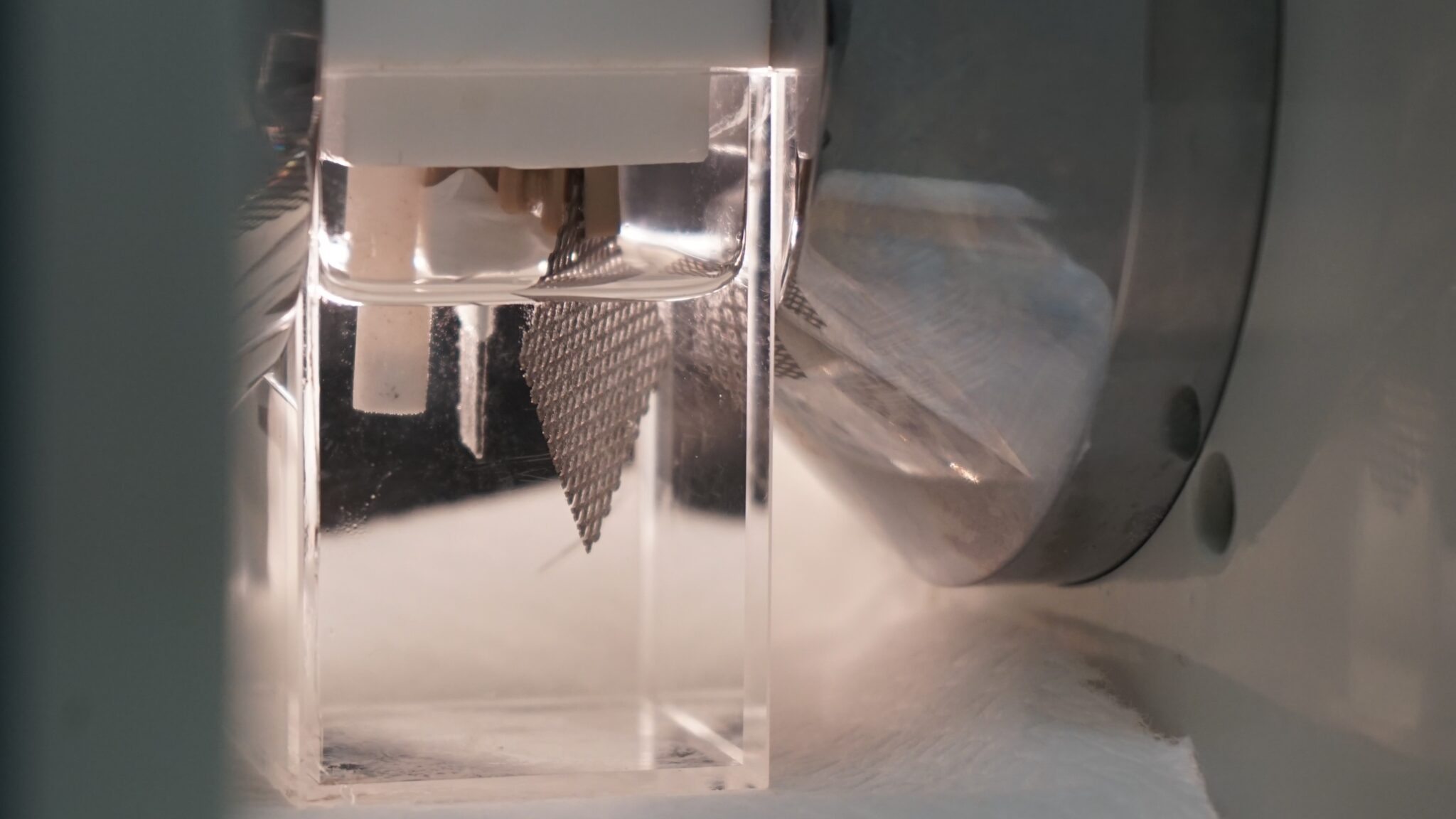 Magnetic nanowires take hydrogen production to the next level - INL